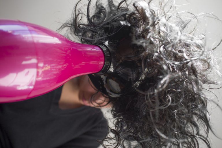 How to Diffuse Curly Hair - British Curlies